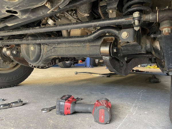 Castor corrected radius arms to suit 79 series (V8 DPF model ...