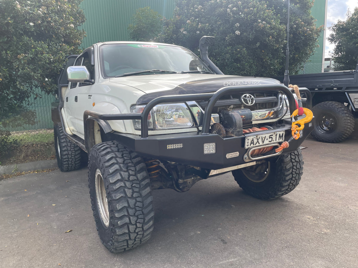 N60 Facelift Bullbar for 1997-2005 Hilux - Satin Black, LED – Kinselas ...